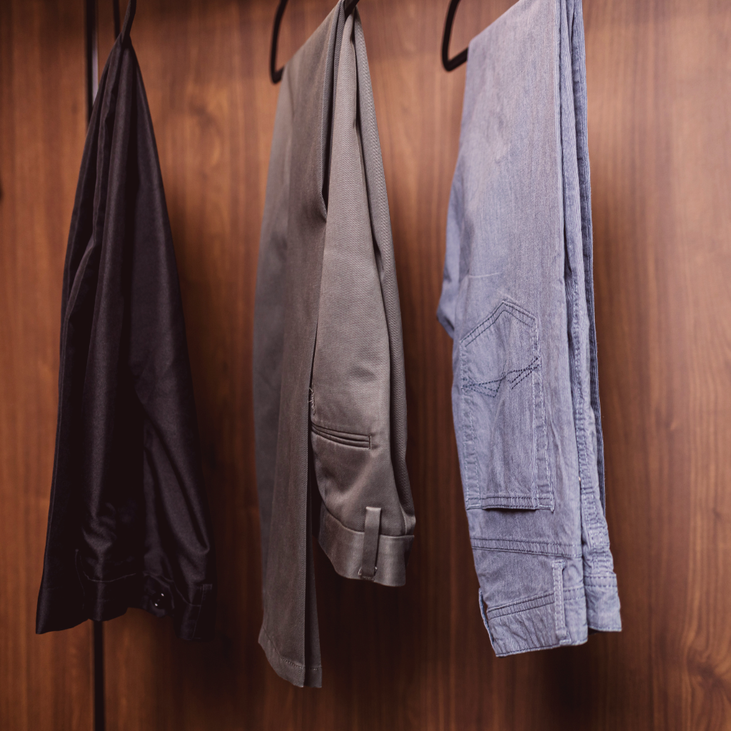 MEN'S BOTTOMS – Memories On Wayberry Consignment